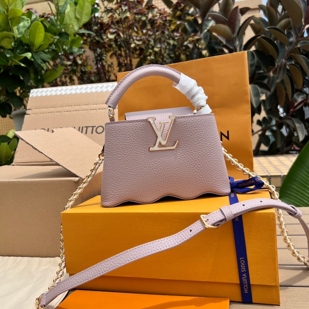 美國二手專業精品 Louis Vuitton 迷你Capucines Capushell LV 路易士威登 | 蝦皮購物