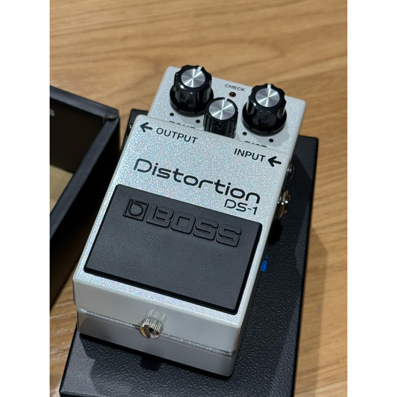 boss DS-1 WH 白色限量款 | 蝦皮購物