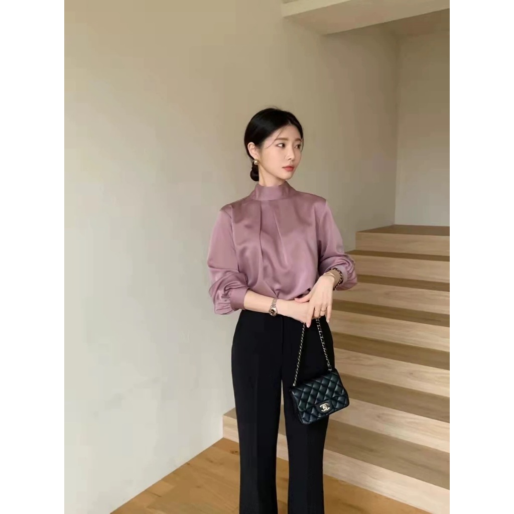 全新 韓國設計師品牌proper/aube nunt 超顯白 梅紅色 高領 光澤感 上衣 包郵 | 蝦皮購物