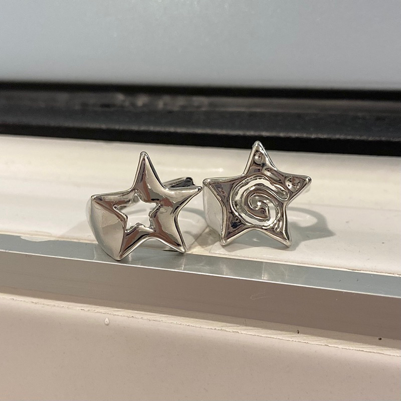 𝙜𝙞𝙣𝙜𝙡𝙚/ 熱銷 ️‍🔥現貨到！復古螺旋星星 2件套戒指組🌀 | 蝦皮購物