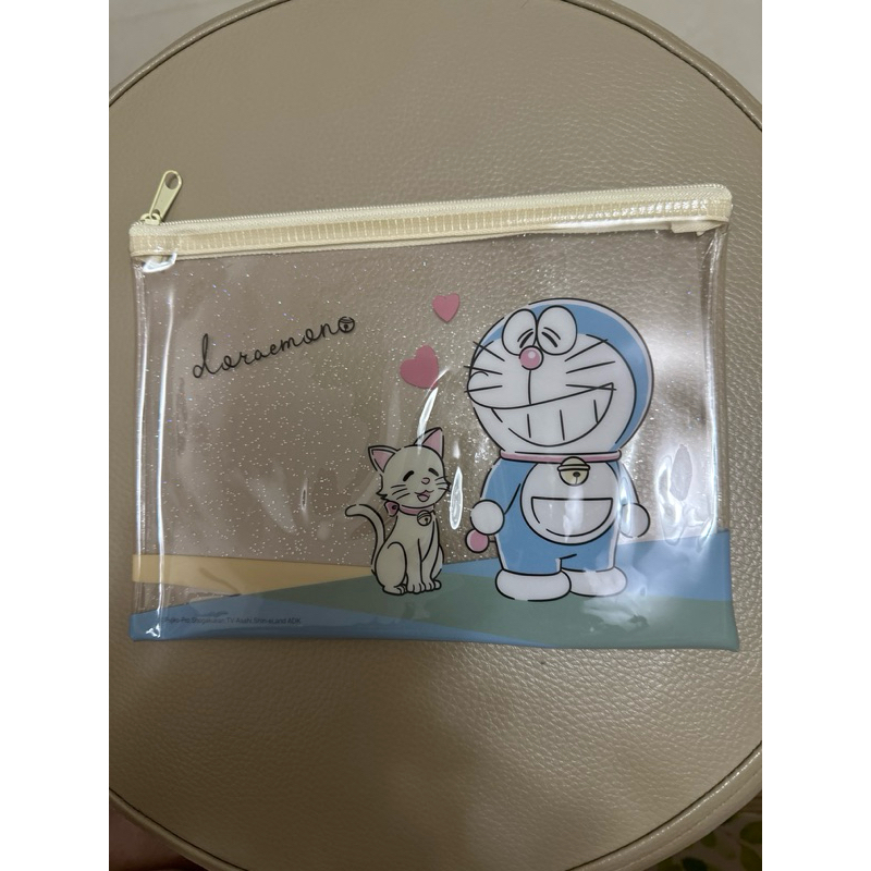 全新現貨 日本帶回 大創 DAISO Doraemon 哆啦A夢小叮噹 收納包 萬用包 | 蝦皮購物
