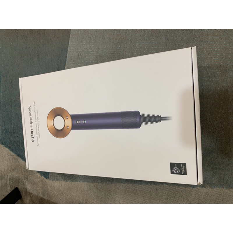 近全新 僅試用 Dyson HD08禮盒版全配吹風機 | 蝦皮購物
