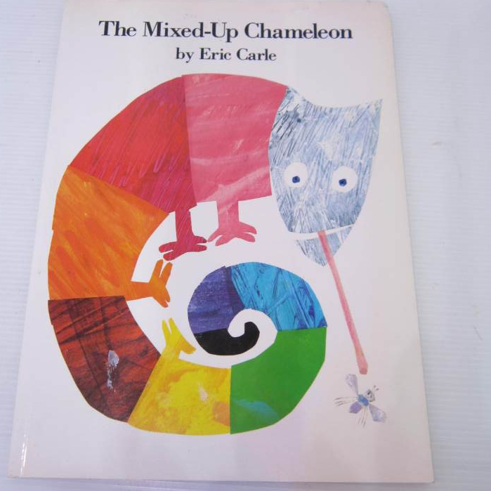 「二手書」The Mixed-Up Chameleon by Eric carle 艾瑞．卡爾 (平裝版) 英文繪本 | 蝦皮購物