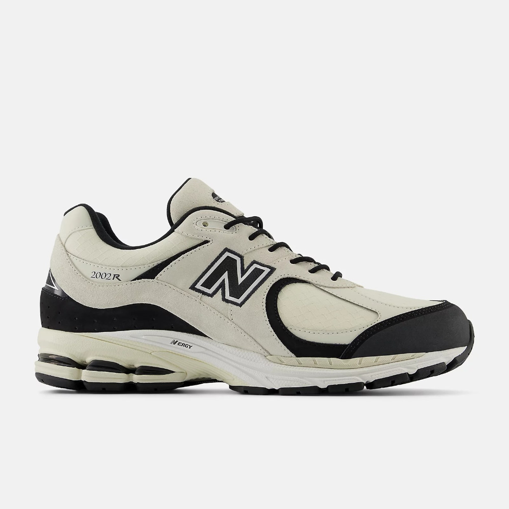 NEW BALANCE 2002 米白黑 GORE-TEX M2002RXR【Oppa Shoes ｜ 歐爸品牌選物店】 | 蝦皮購物