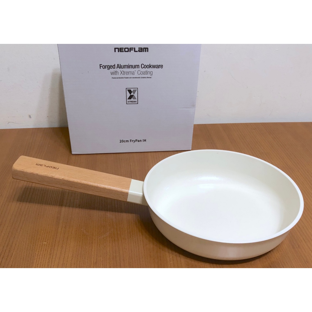 韓國 NEOFLAM 原廠 白陶瓷深平底鍋 20cm 不挑爐具 瓦斯爐 電磁爐 IH 皆適用 原價1280元 | 蝦皮購物
