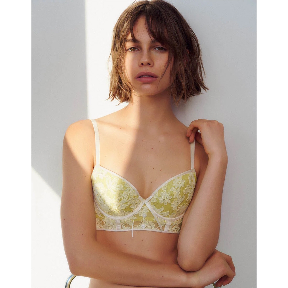 預購【日本進口】日本華歌爾AMPHI圖騰刺繡成套內衣B~E罩杯/M、L號內褲 | 蝦皮購物