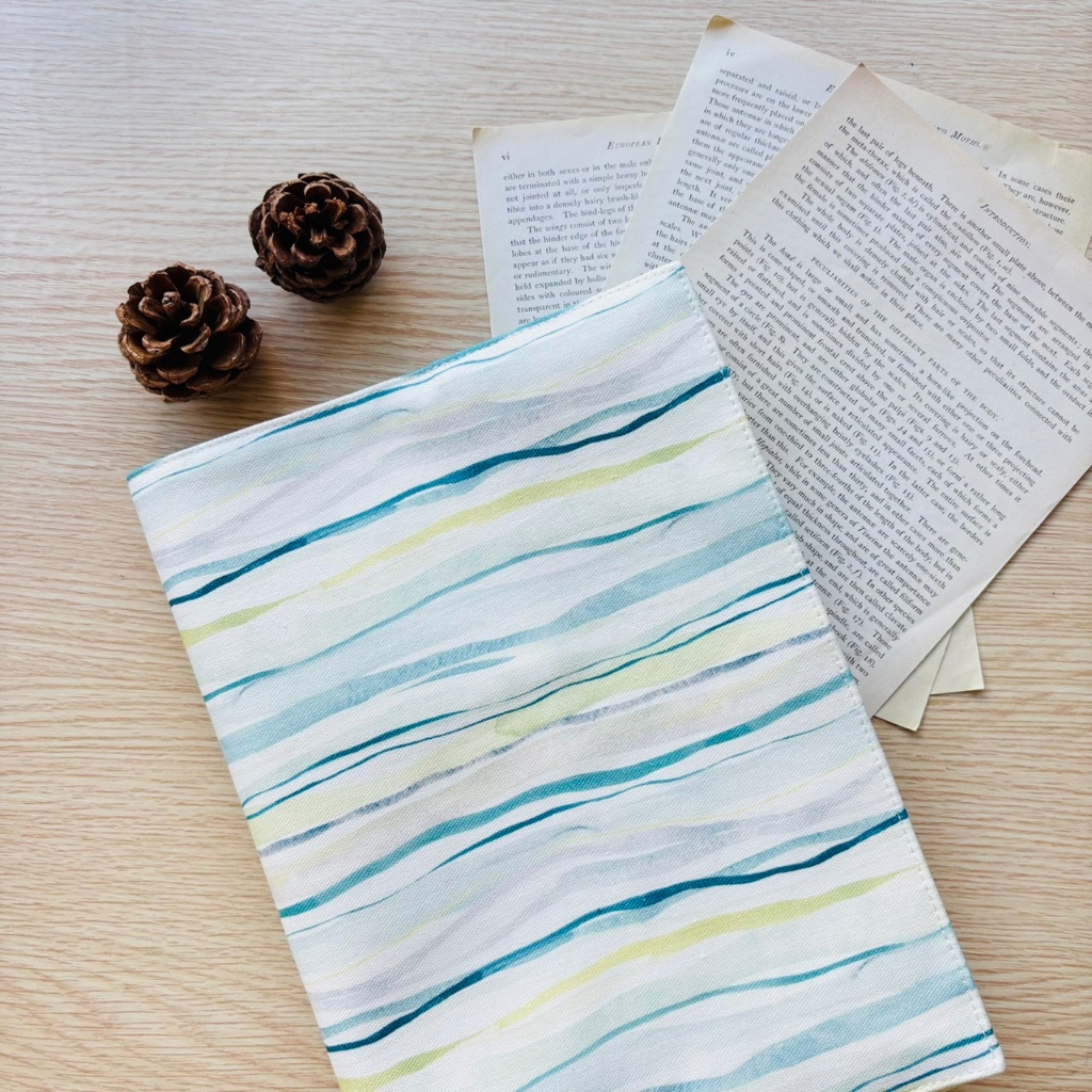 【一期一會】浮光掠影 手作可調式書衣 A5 25K B6 32K A6 50K 手帳 手札 書衣 書套 布書衣 媽媽手冊 | 蝦皮購物