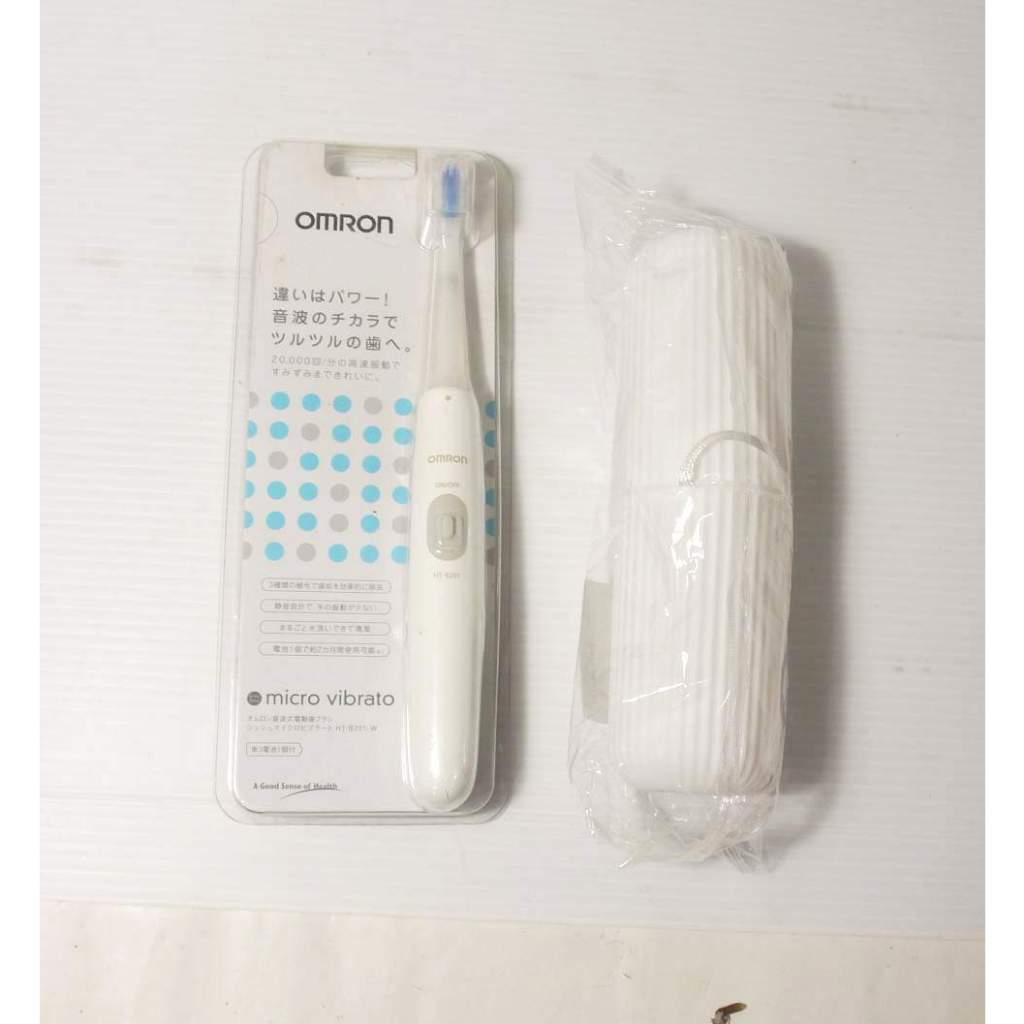 全新,歐姆龍OMRON 電池式 音波式電動牙刷/附旅行收納盒/型號:HT-B201 | 蝦皮購物