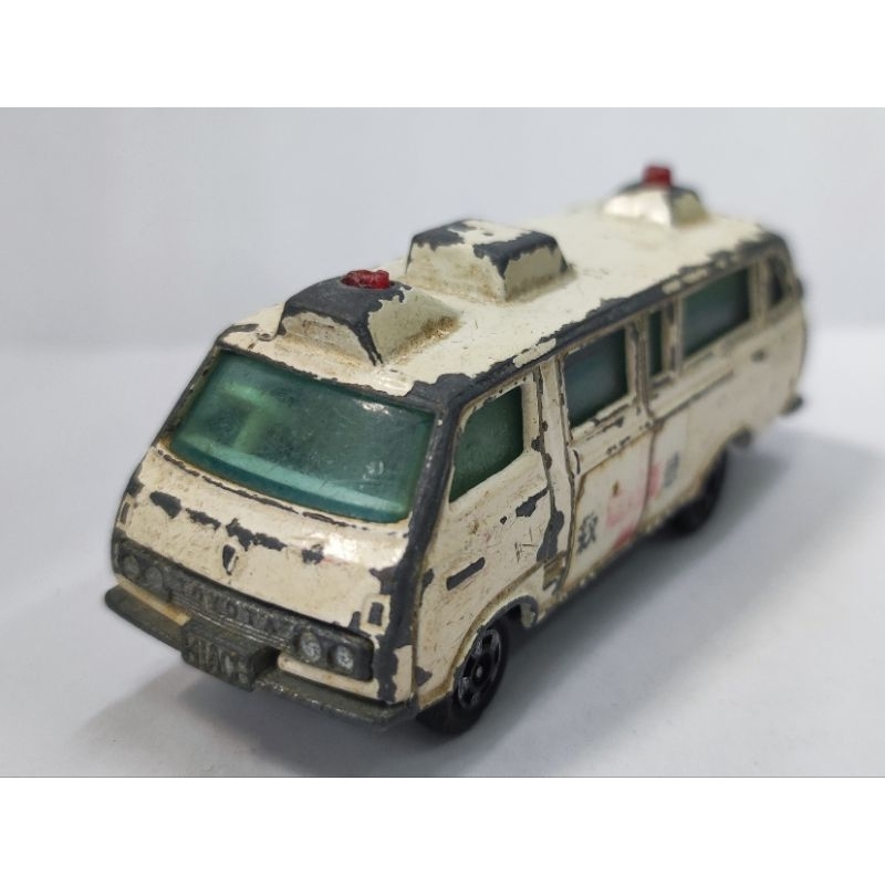 日本製 TOMICA TOMY No.56.57 Toyota Hiace Commuter Ambulance 救護車 | 蝦皮購物