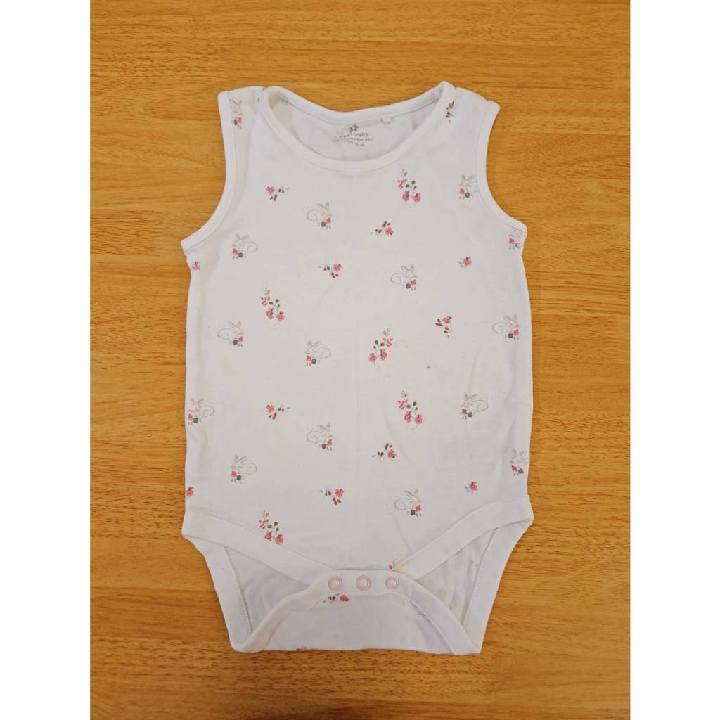 [當日出貨] 英國品牌 NEXT 背心包屁衣 1.5y-2y 92cm 小兔子圖案 二手 9成新 | 蝦皮購物