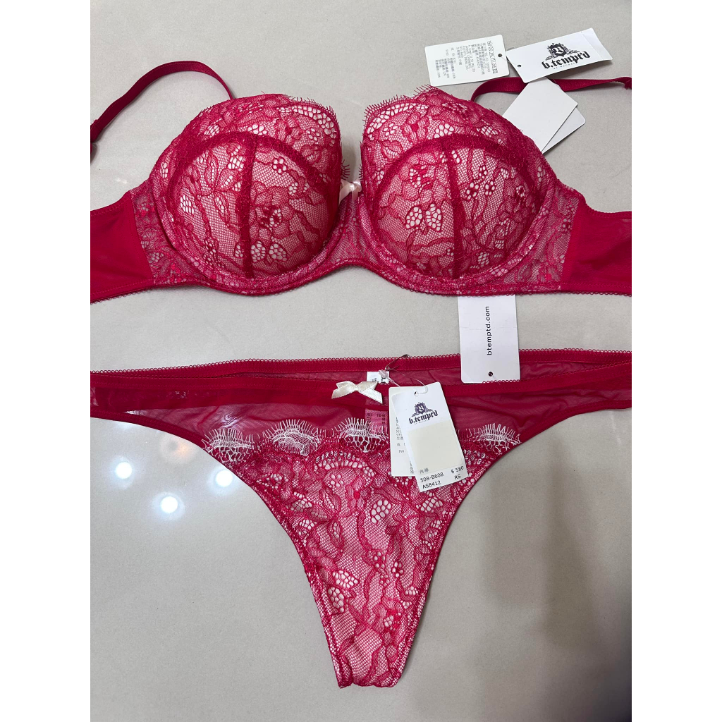 華歌爾 內衣 D75 75D 蕾絲 性感 紅色內衣 睫毛 | 蝦皮購物