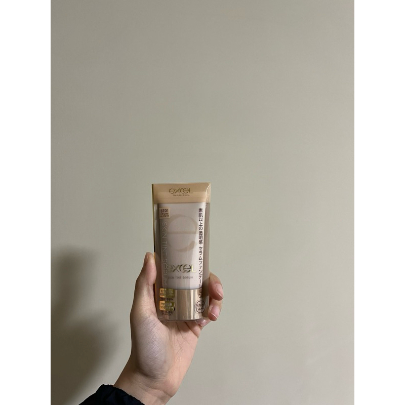 [日本帶回]excel 膚色修護精華 ST01 粉底液 自然明亮膚色10 35g | 蝦皮購物