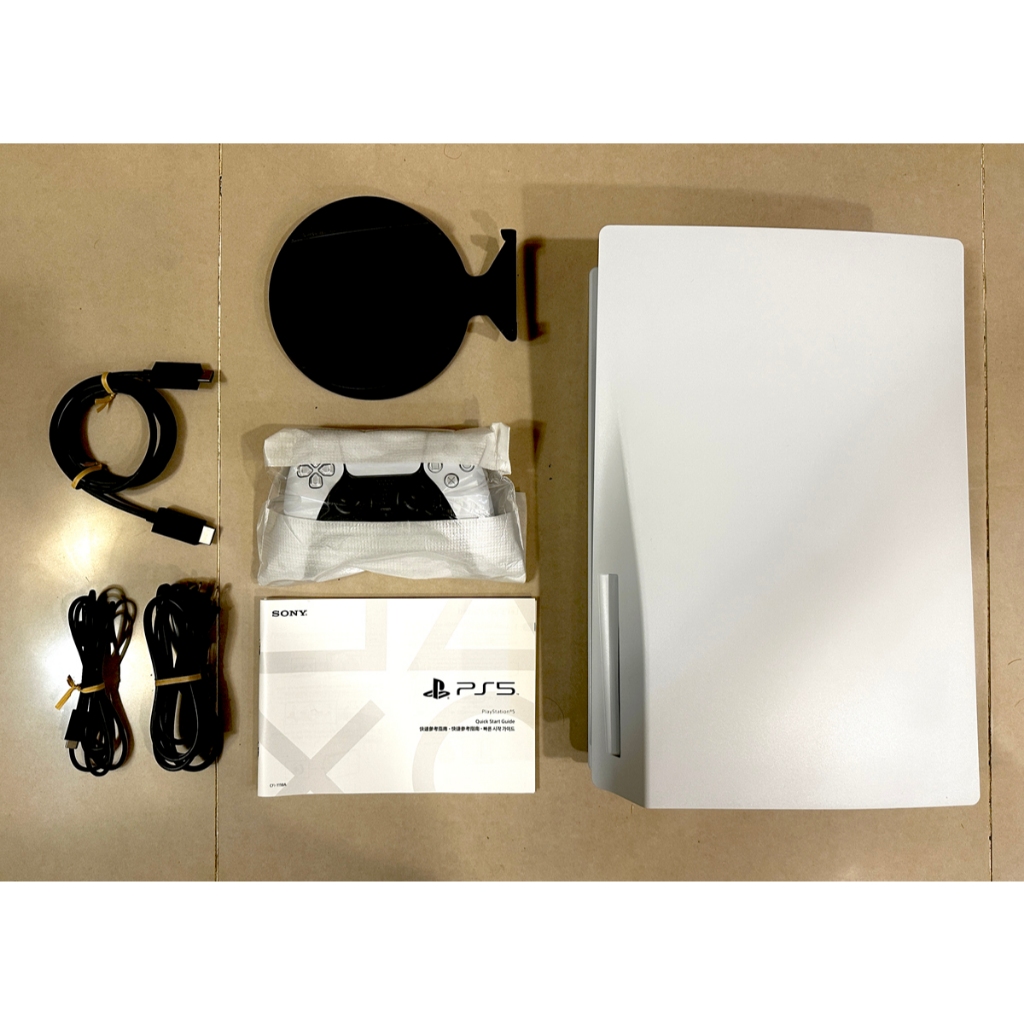 【售】二手 SONY PlayStation 5 遊戲主機 PS5 光碟版 CFI-1118A 贈遊戲一片 | 蝦皮購物