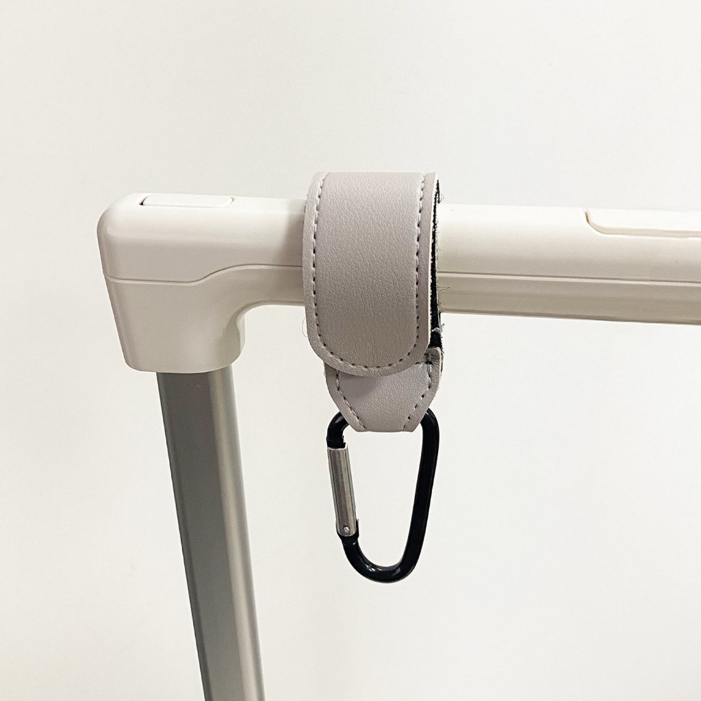 Amodas 萬用皮革掛勾 多功能魔鬼氈 嬰兒車 推車 | 蝦皮購物