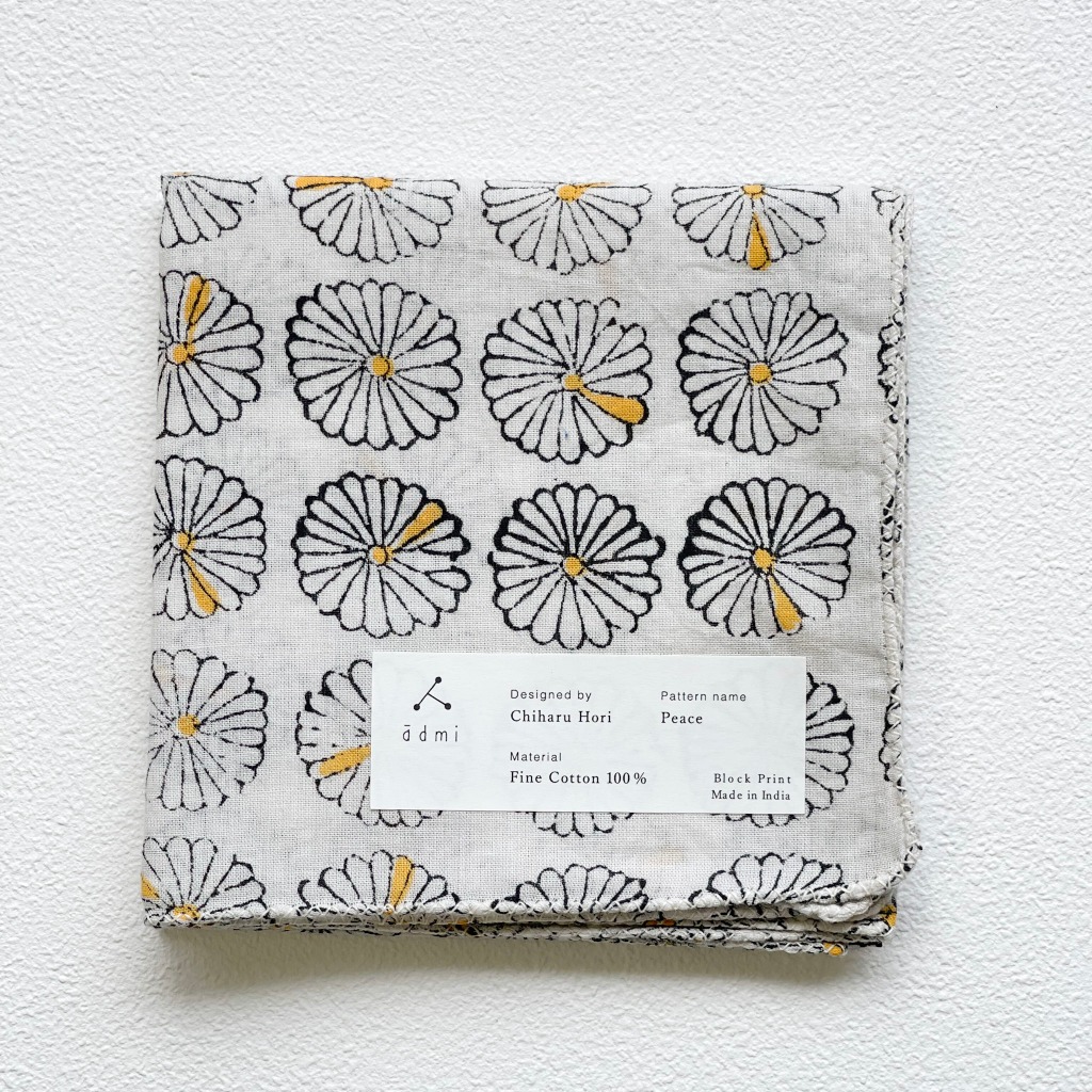 日本設計/印度製造 admi 全棉 方形 45x45 cm 手帕 手巾 (Peace 04) | 蝦皮購物