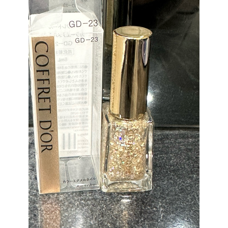 專櫃正品 Kanebo 佳麗寶 coffret d'or 光透美色指甲彩 8ml 色號GD-23現貨特價 | 蝦皮購物