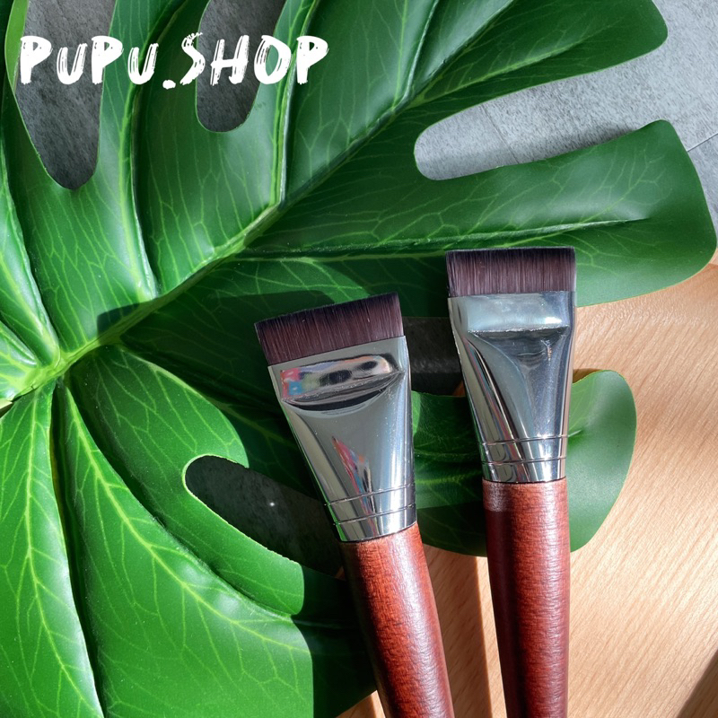 Pupu.shop♡台灣現貨｜Black Suri一字粉底刷 粉底刷 面膜刷 化妝刷 刷具 湯 莎菈推薦 | 蝦皮購物