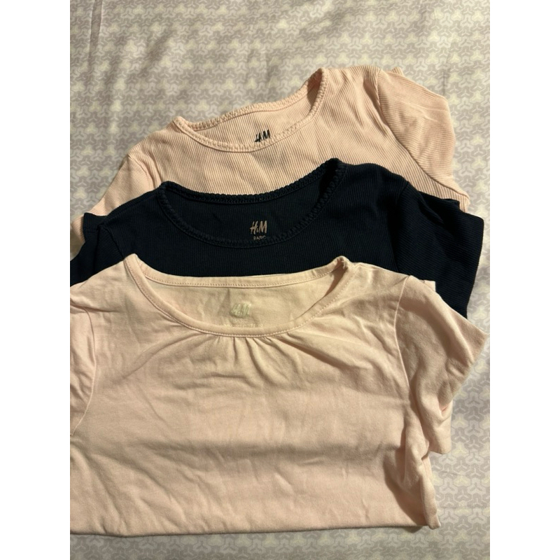 二手H&M女童內搭上衣US4-6Y四件組不拆售 | 蝦皮購物