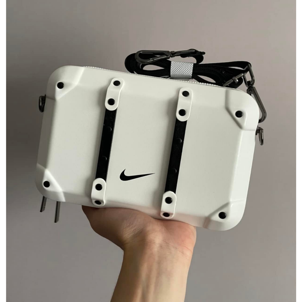 NIKE CAMERA BAG WHITE 小肩包 BG031-100A | 蝦皮購物