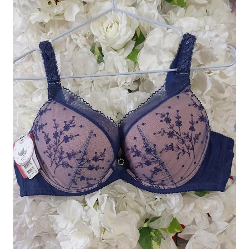 【瑪登瑪朵轉售】GRA0318 ML01V型低脊心Bra 80A=36A/80F=36F單內衣(反正都美藍) | 蝦皮購物