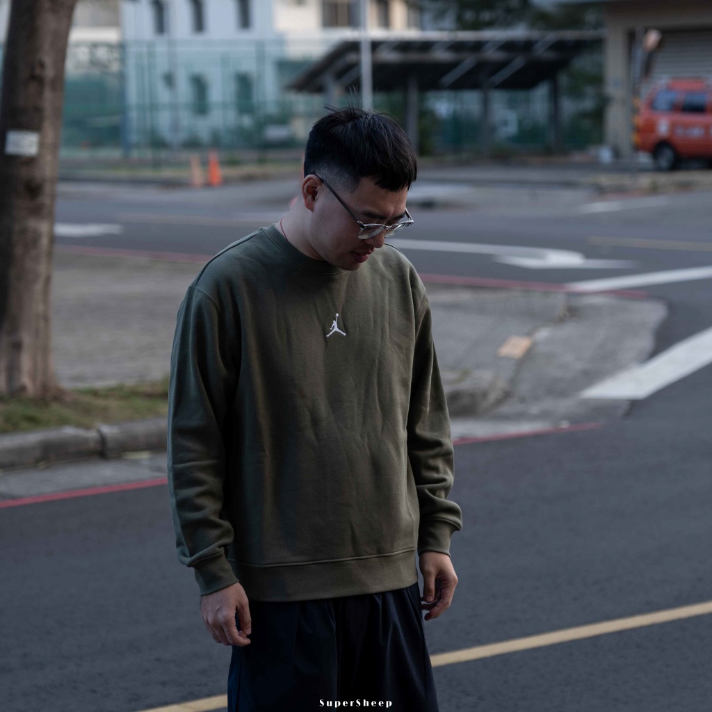 Nike Jordan 小Logo 刷毛 新年 鬆緊 圓領 長袖 大學T 墨綠 FV8451-222 | 蝦皮購物