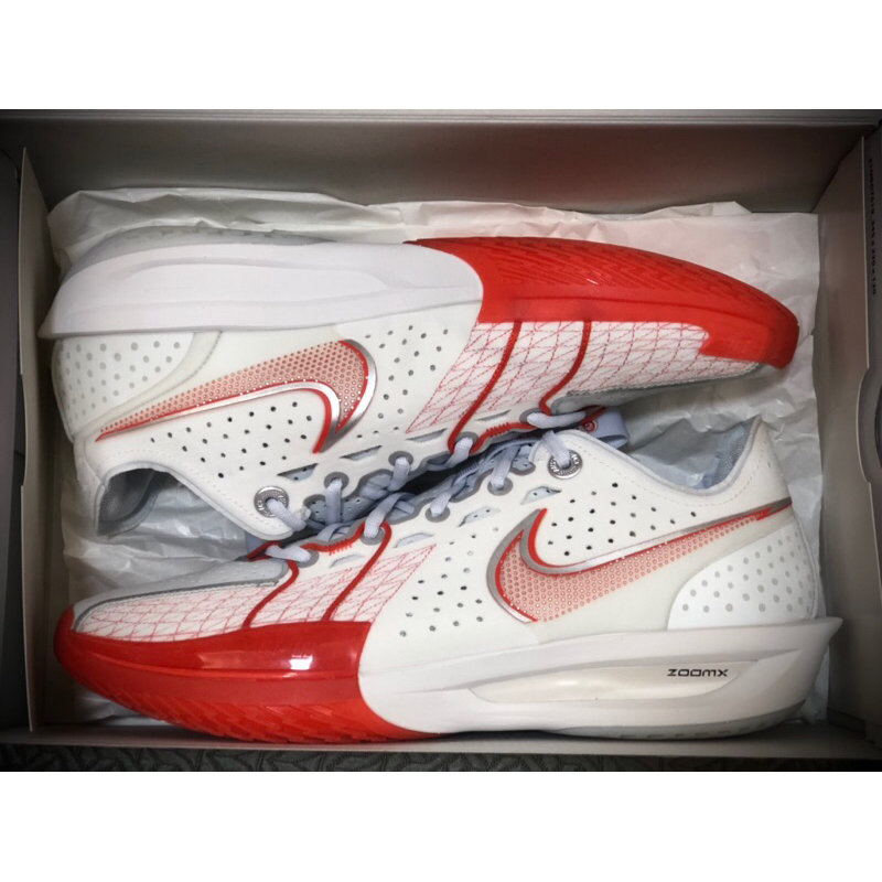 出售 GT CUT 3 商品如圖 落地一次 US:11 (非LEBRON KOBE KD) | 蝦皮購物