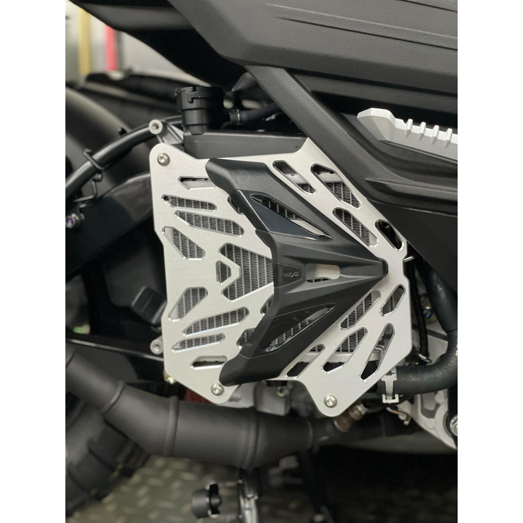 【CYuN】🔥現貨🔥REYS 水箱護蓋 水箱護罩 水箱罩 CNC 鋁合金 DRG MMBCU SL 六代 水冷B RTS | 蝦皮購物