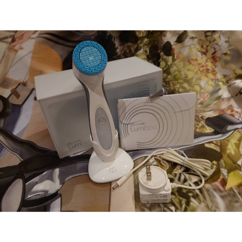 轉賣‧如新/Nuskin lumi spa 新動機 洗臉儀/洗臉機 全配 - 含說明卡/基礎導頭 | 蝦皮購物