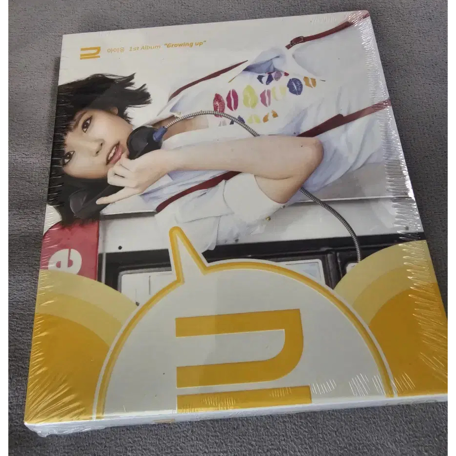 預購⭐IU 李知恩 - 『 Growing Up』正規一輯 韓國進口官方正版 專輯 1輯 1st CD | 蝦皮購物