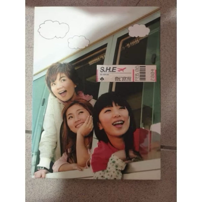 （二手CD）SHE 奇幻旅程 陳嘉樺 Ella 田馥甄 Hebe 任家萱 Selina S.H.E | 蝦皮購物