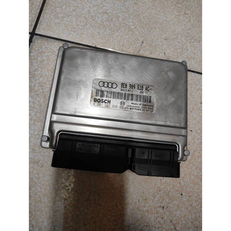 奧迪Audi A4 B6 1.8t ECU電腦 二手拆車件，非全新品 | 蝦皮購物