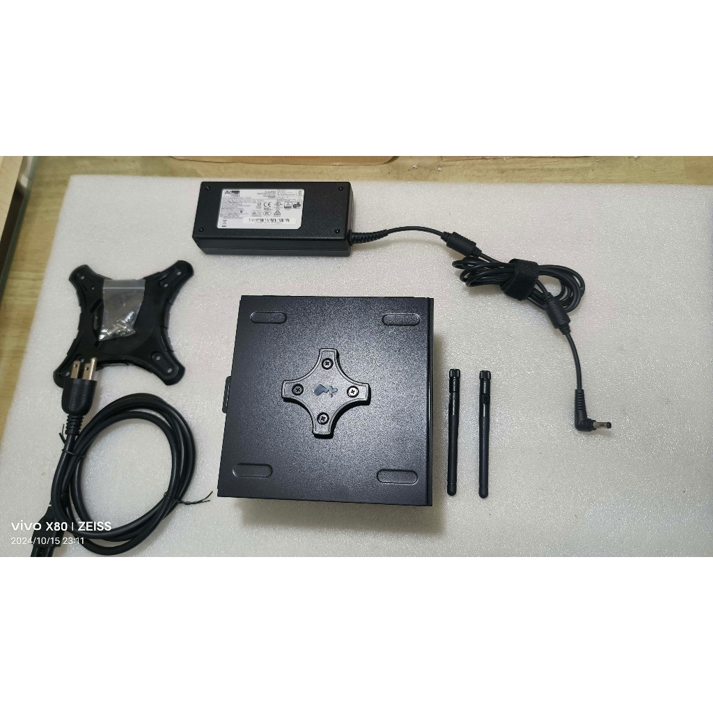 華擎 DeskMini H310 小型PC主機 附螢幕VESA支架 I5 9400 | 蝦皮購物