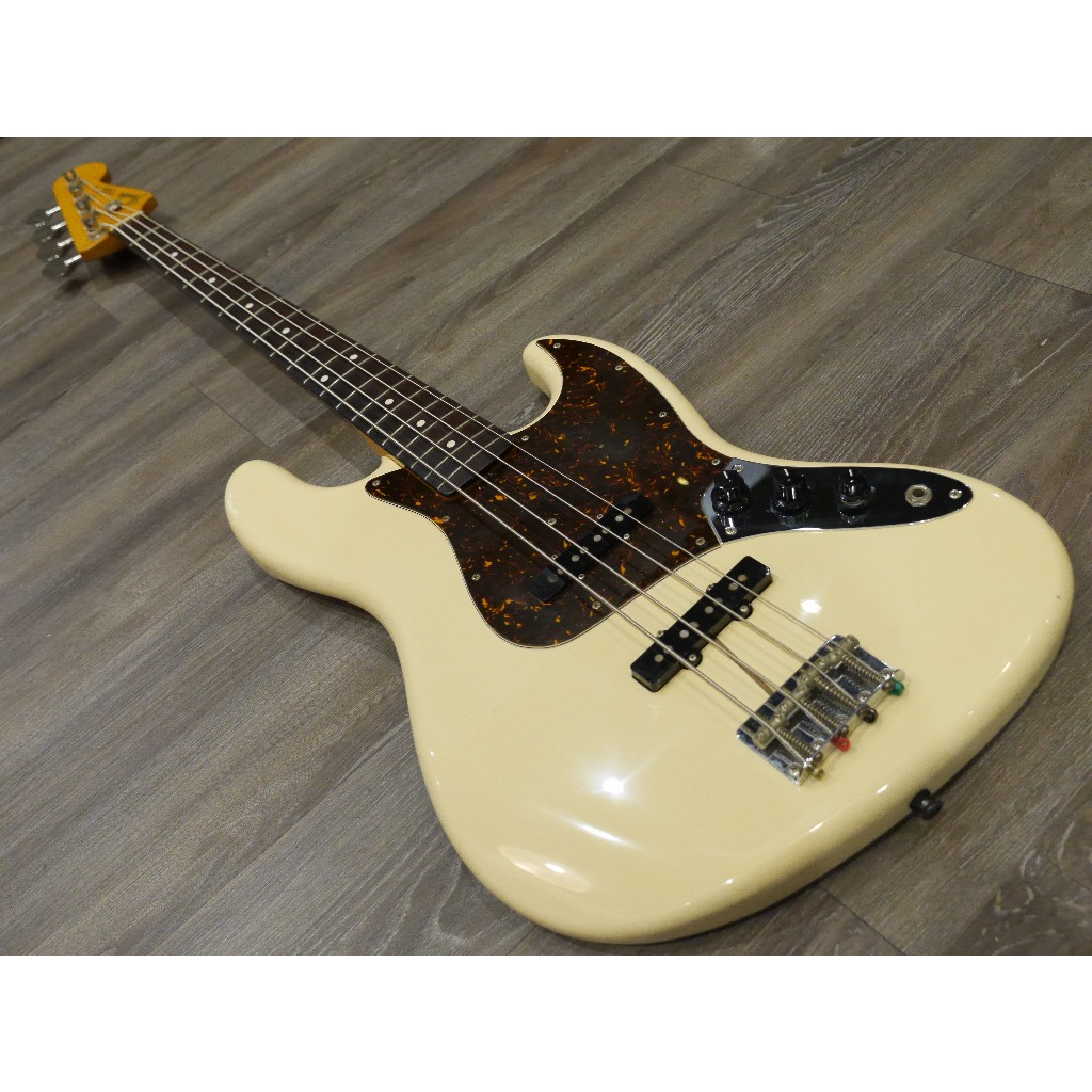 2006 Fender Japan Vintage JB62-US Jazz Bass | 蝦皮購物