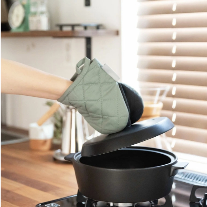 隔熱手套 日本直送【日本DULTON】GLUTTON 烤箱隔熱手套 (單只) 【FONG 豐選物】 | 蝦皮購物