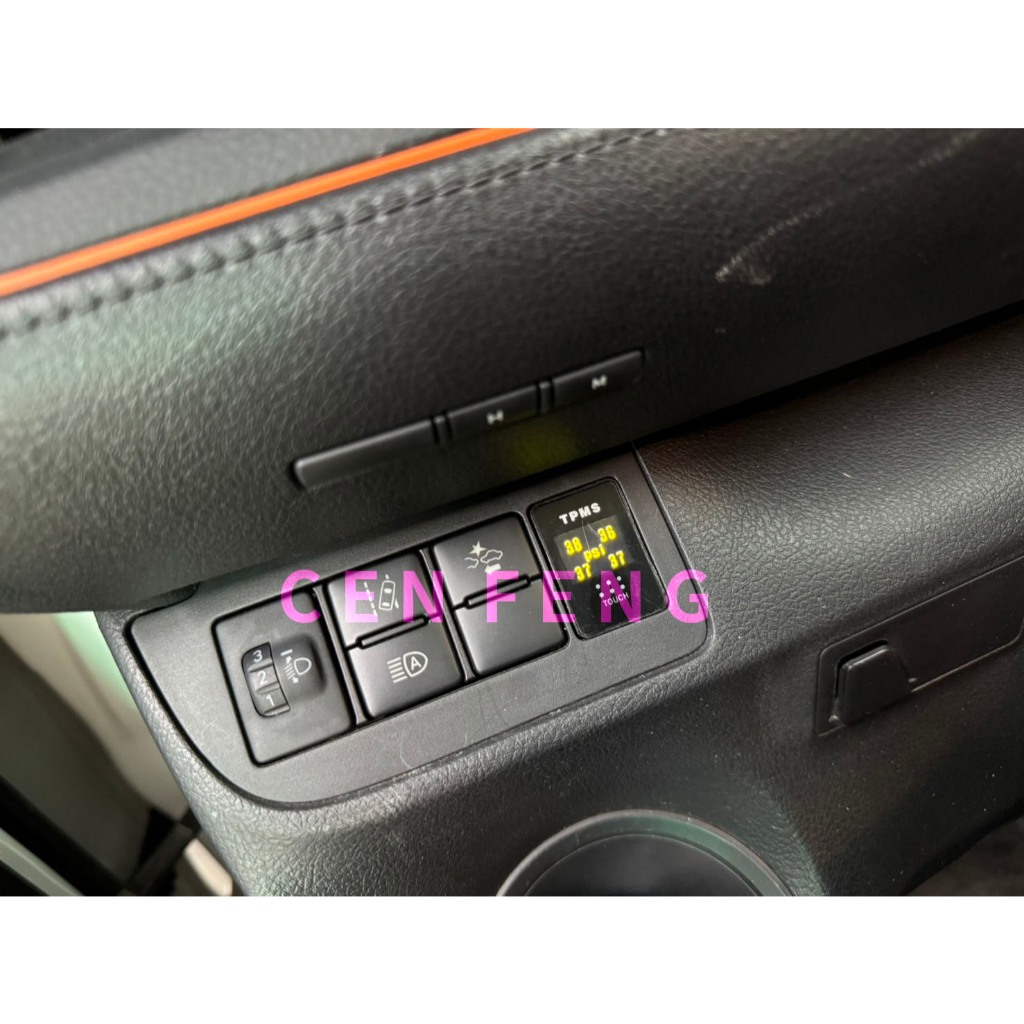 涔峰CF☆（TOYOTA專用）ORO W417 胎壓顯示器 胎壓偵測器 電壓 SIENTA ALTIS RAV4 | 蝦皮購物