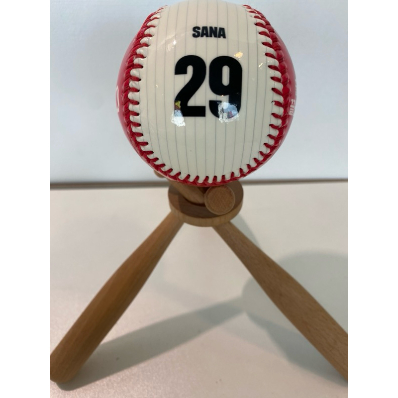 韓國女團-TWICE SANA 2016年 STRIKEZON 3D高爾夫遊戲代言 背號紀念球（印刷簽名） | 蝦皮購物