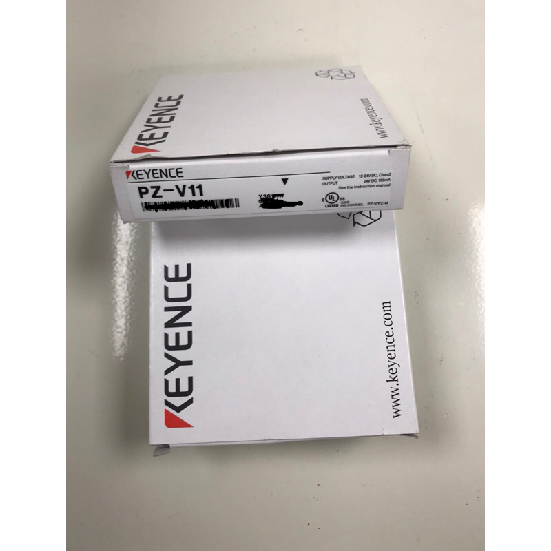 「可開發票」台灣現貨 當天出貨 全新 KEYENCE 基恩斯PZ-V11 光電感測器 矩形反射型纜線型NPN（工程餘料） | 蝦皮購物