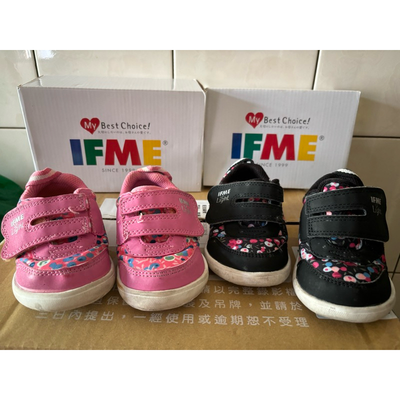 日本IFME輕量型機能鞋-黑碎花尺寸14 +kt粉 | 蝦皮購物