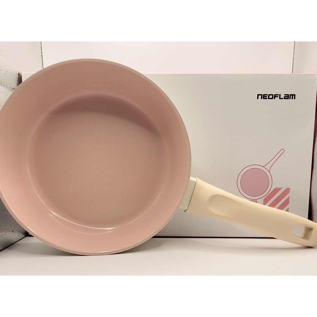 NEOFLAM Whitepink系列20cm平底鍋煎蛋鍋(不挑爐具 瓦斯爐電磁爐可用)現貨 | 蝦皮購物