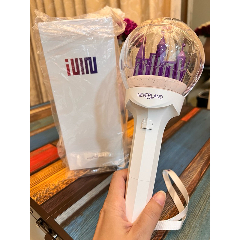 現貨 二代（G)I-DLE dle idle 手燈 正版 應援手燈 OFFICIAL LIGHT STICK 官方手燈 | 蝦皮購物