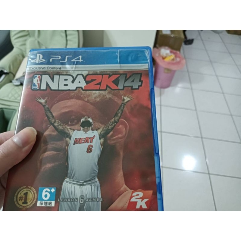 ps4 nba 2k14中文版 外盒封面有使用痕跡 | 蝦皮購物