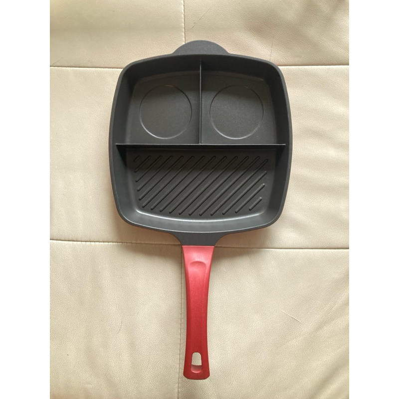 圖一圖二乃實體照//韓國NEOFLAM 三合一多功能煎鍋28cm(電磁底)(深紅色)僅使用2次。宛如新！這 | 蝦皮購物
