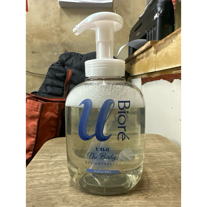 Biore蜜妮 高彈潤沐浴慕絲 清新皂香（540ml/瓶）《全新》《現貨》 | 蝦皮購物
