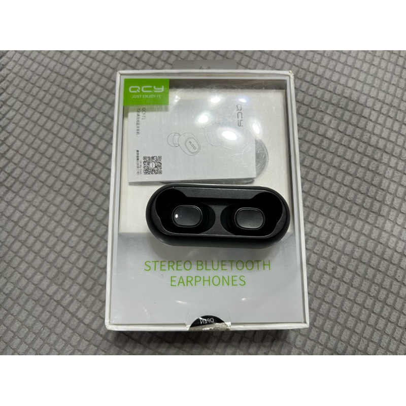 QCY-T1 TWS真無線藍牙耳機，有正常使用痕跡，不介意再購買！有附替換耳塞 | 蝦皮購物