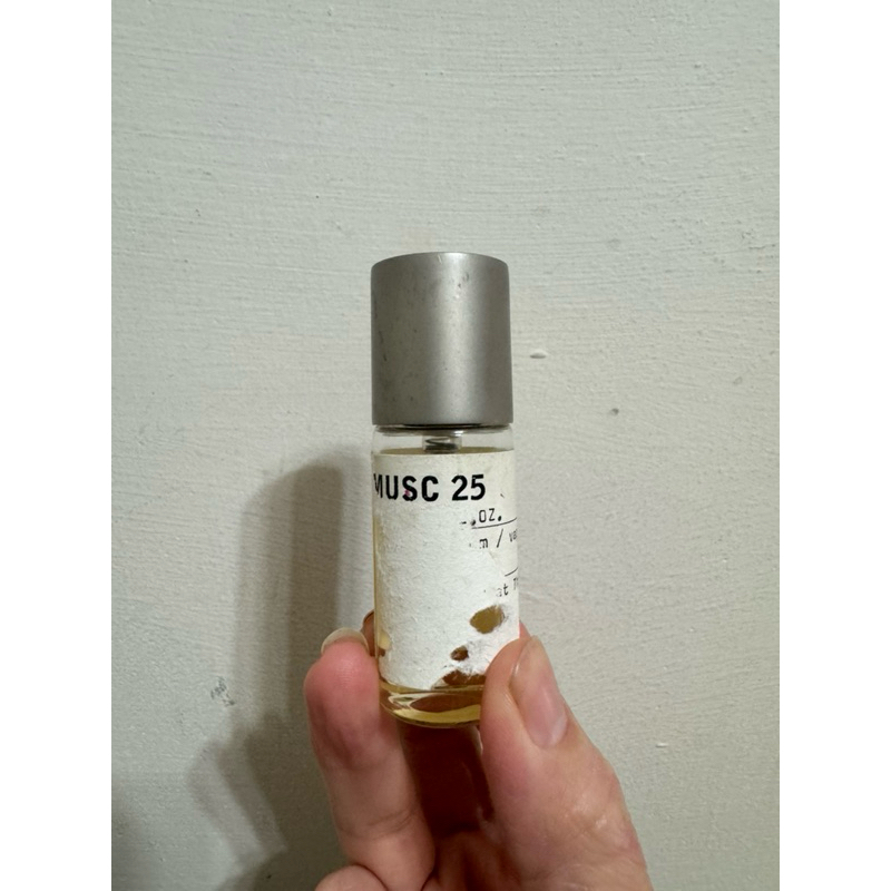 LE LABO 城市限定香水 洛杉磯 MUSC 25 使用過幾次 容量如圖三所示 有打印我的名字所以撕除貼紙 | 蝦皮購物