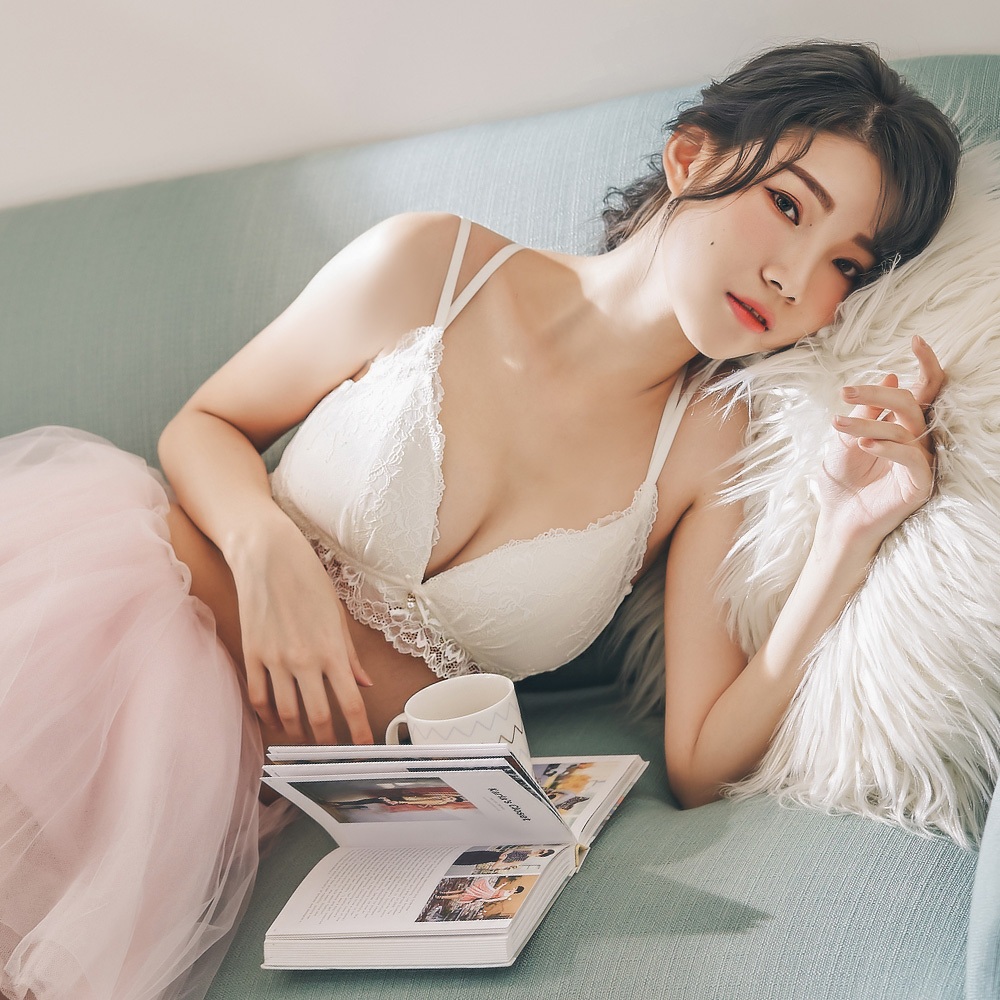 【myBRA】瑪莉戀愛中 美背無鋼圈蕾絲內衣-白色 女內衣 集中包覆 收副乳防下垂防外擴 小胸爆乳大罩杯 | 蝦皮購物