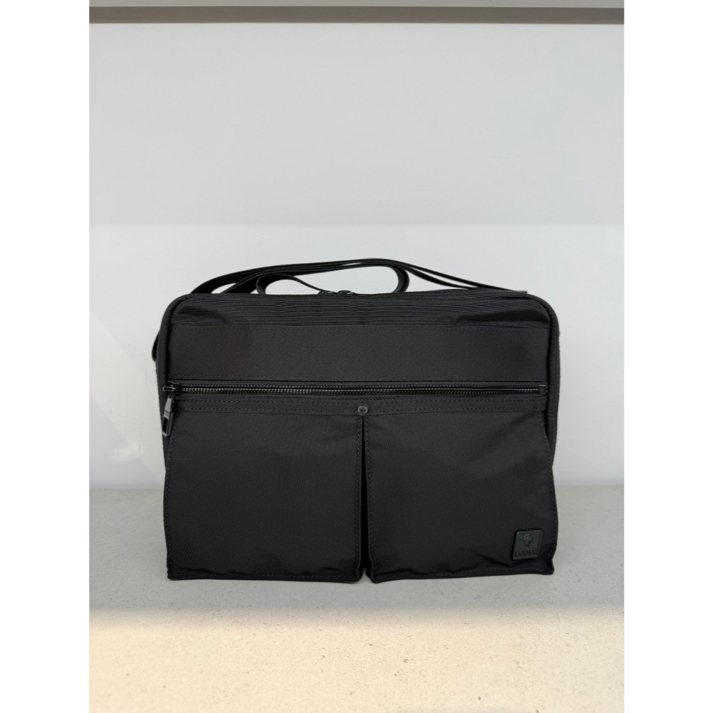 PORTER黑色斜背包$3489 | 蝦皮購物