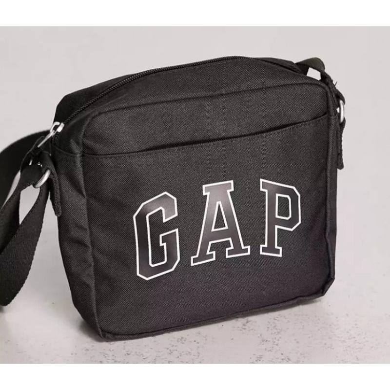 蓋璞 GAP CROSSBODY BAG 側背包 斜背包 斜背小包 簡約側背包 休閒側背包 隨身包 黑字 經典字母 | 蝦皮購物
