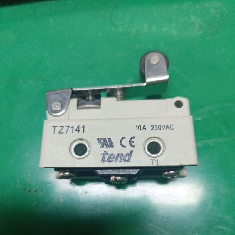 Tend TZ 7141 天得 限動開關，微動開關，行程開關 | 蝦皮購物