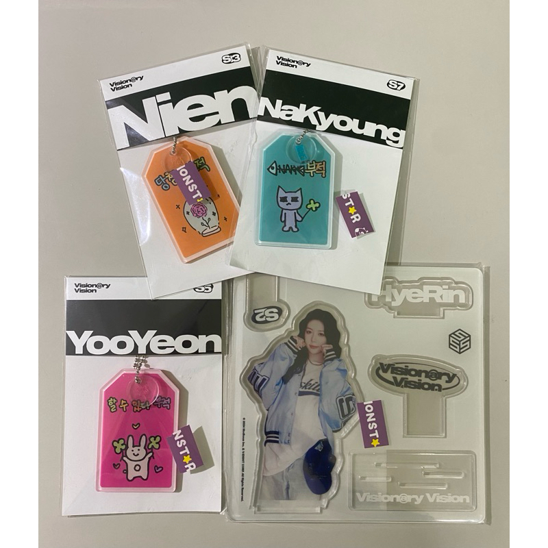 tripleS kmonstar 快閃 商品 吊飾 立牌 yooyeon naky Nien hyerin | 蝦皮購物